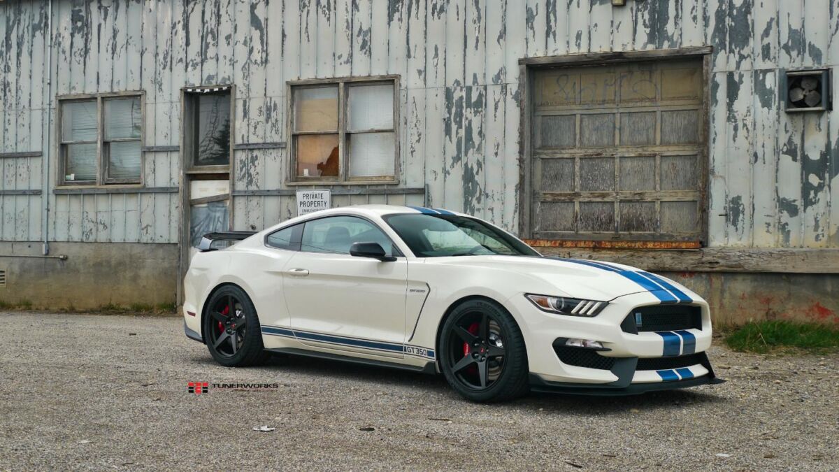 Ford Mustang Shelby GT350R | - TUNERWORKS